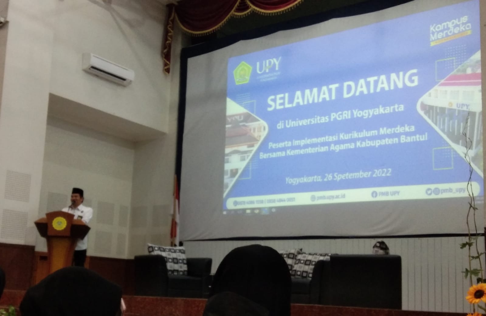 Kepala MTsN 2 Bantul Ikuti Seminar “Kurikulum Merdeka” di Kampus UPY ...