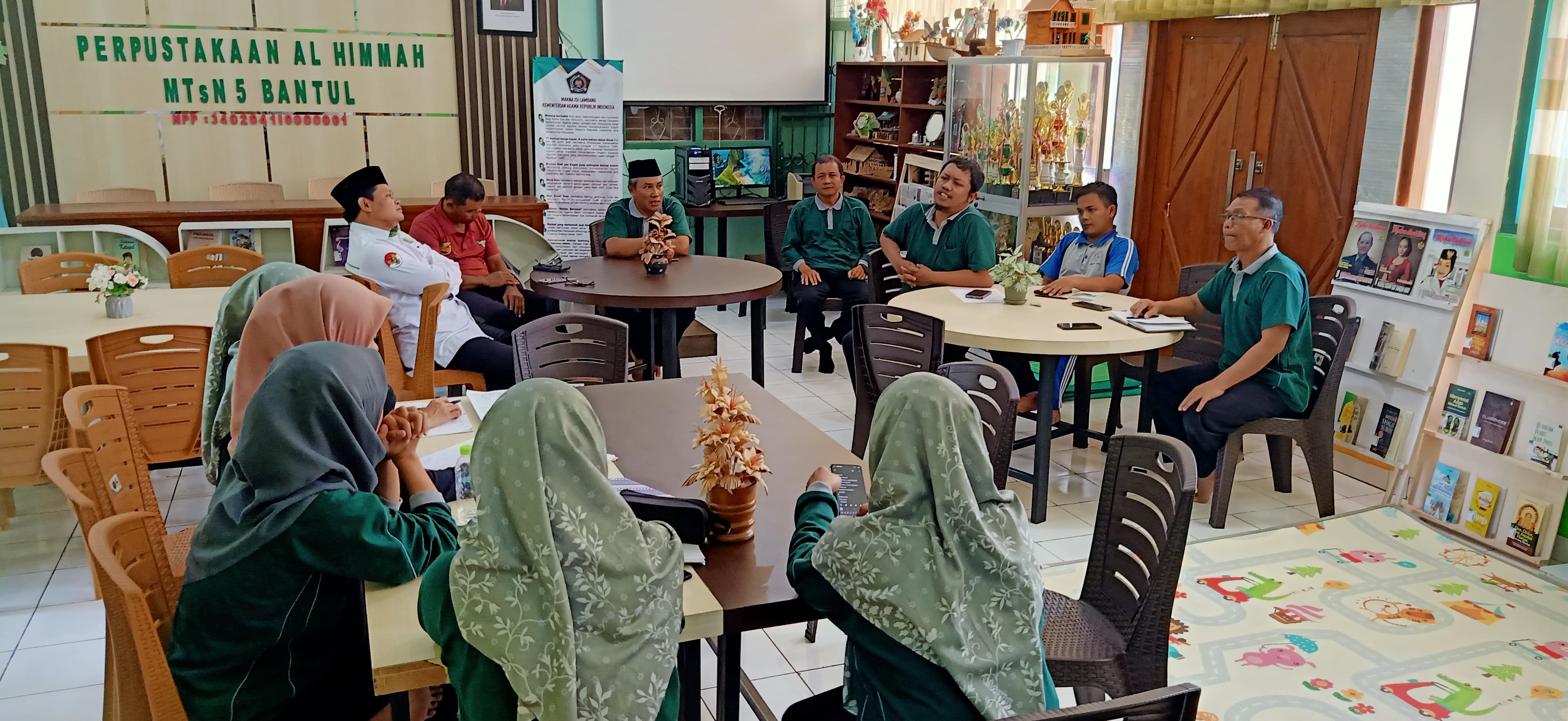Kepala MTsN 5 Bantul Pimpin Rakor Persiapan PPDB 2025 | Kemenag Bantul